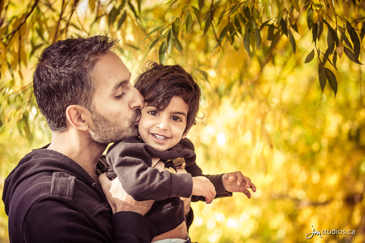 The Uppal’s Family Photos at Carburn Park in Calgary