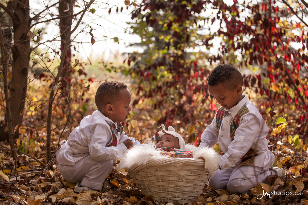 The Woldeyohannes’s Family Photos at Elliston Park in Calgary